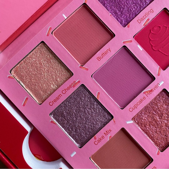 Glamlite | Makeup | New Glamlite Red Velvet Palette | Poshmark